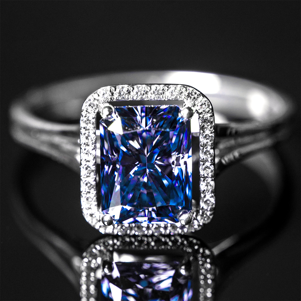 Clear Blue Crystals: Transparent Blue Truth Gems - Crystal Meanings and ...